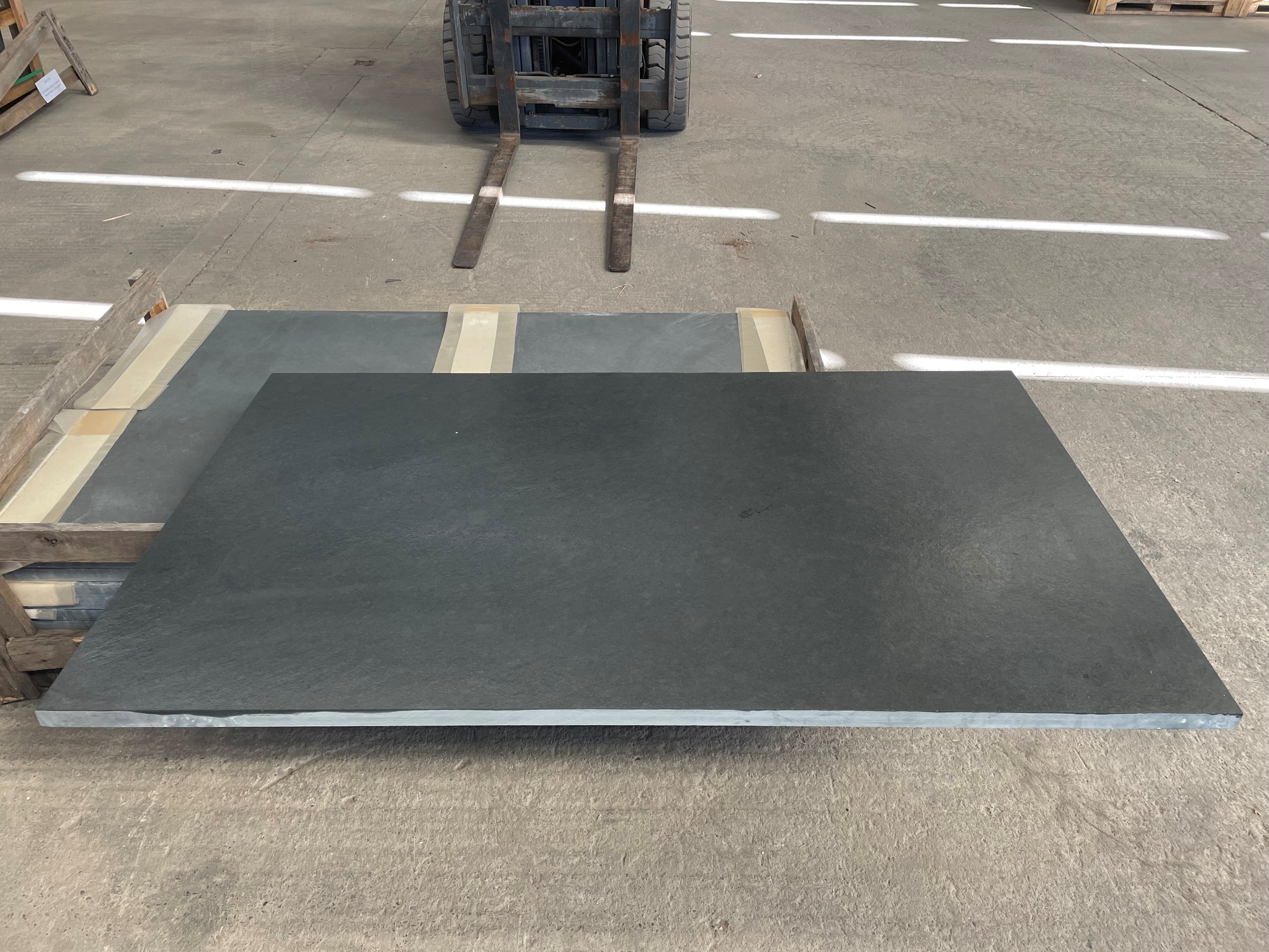 hardstuff ltd - trade only brazilian slab, hearth and paving specialists